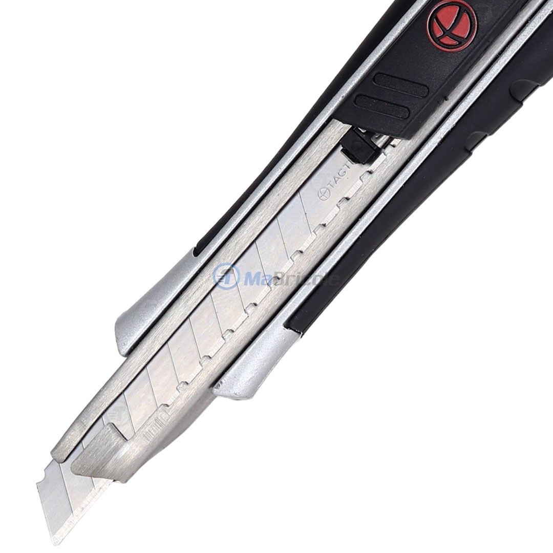 Cutter, Couteau à lame 9*90mm avec 3 lames corps métalique TACTIX ...